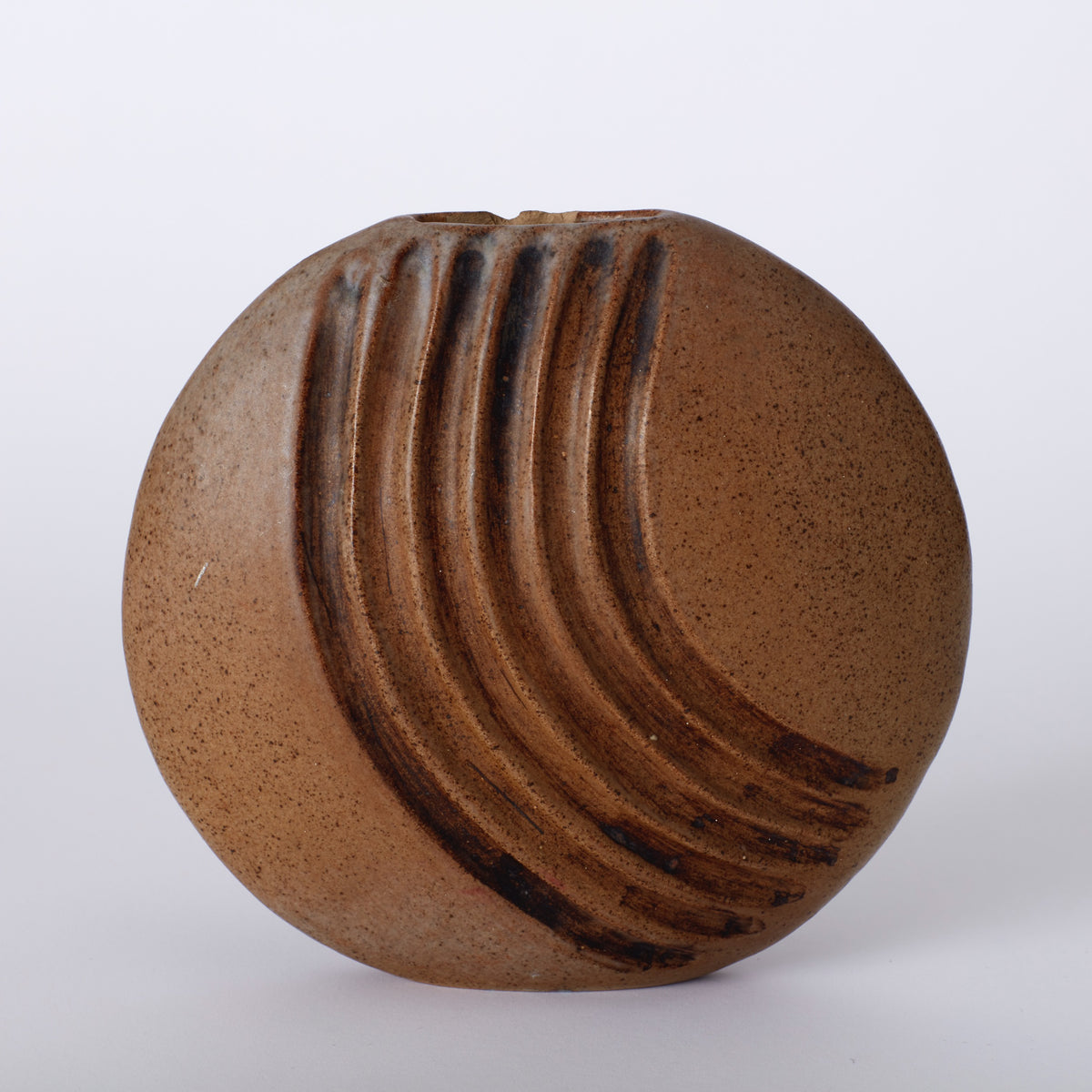 Hand Crafted Studio Pottery Round Vase With Etched Detail – AU