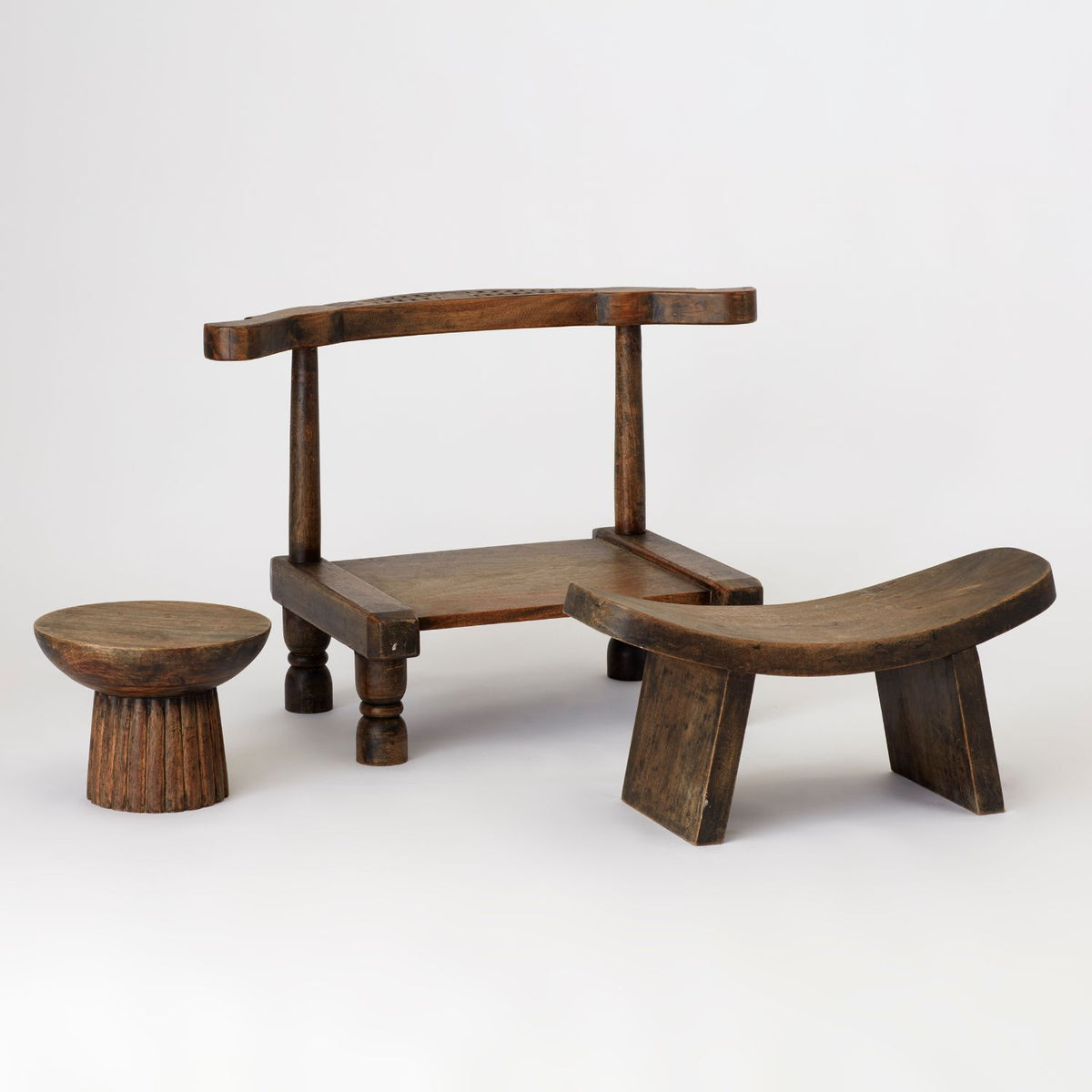 Vintage African Wooden Birthing Chair With Stool and Small Table – AU
